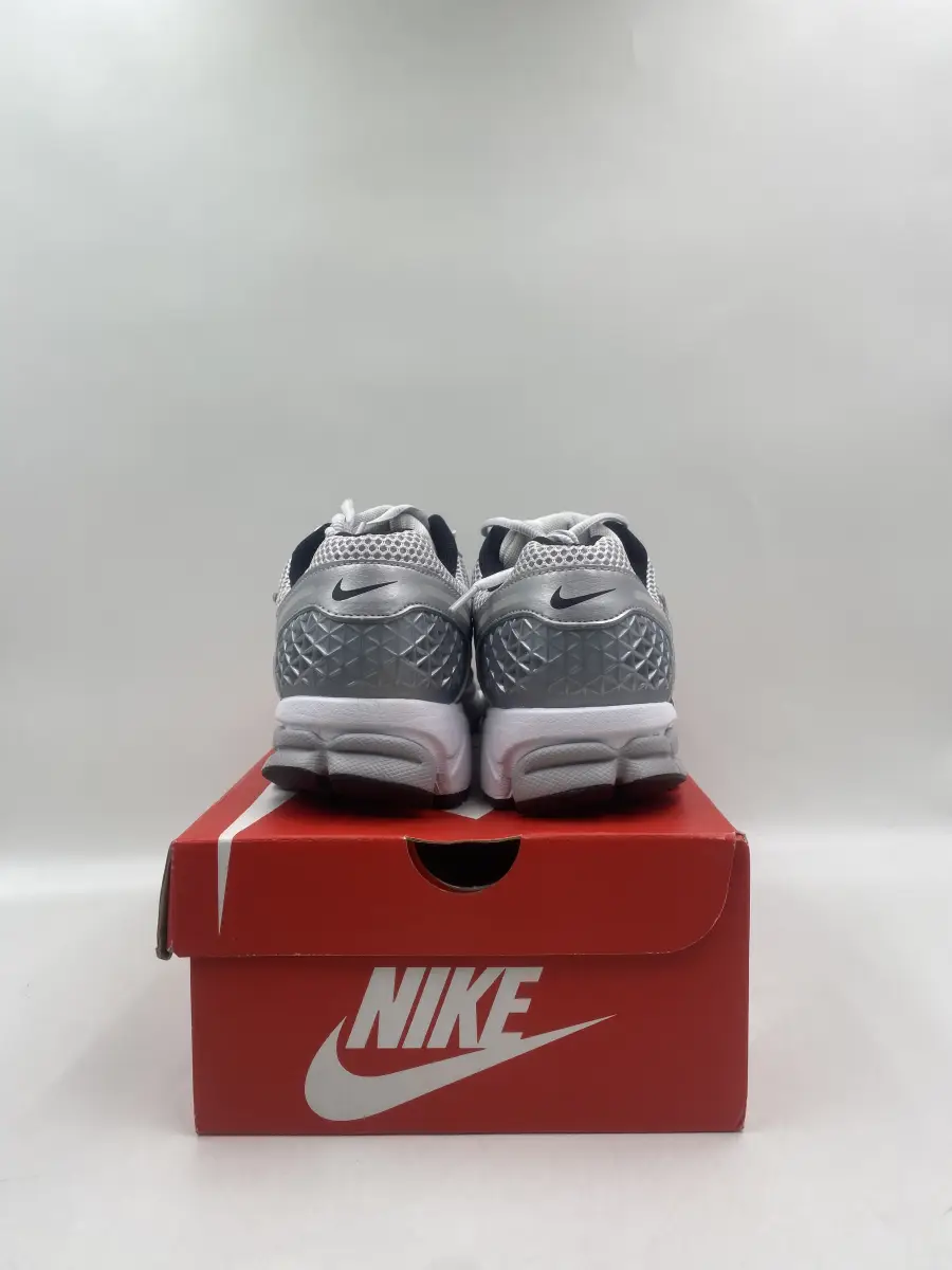 102678 - Nike Zoom Vomero 5 Metallic Silver Black | Item Details ...