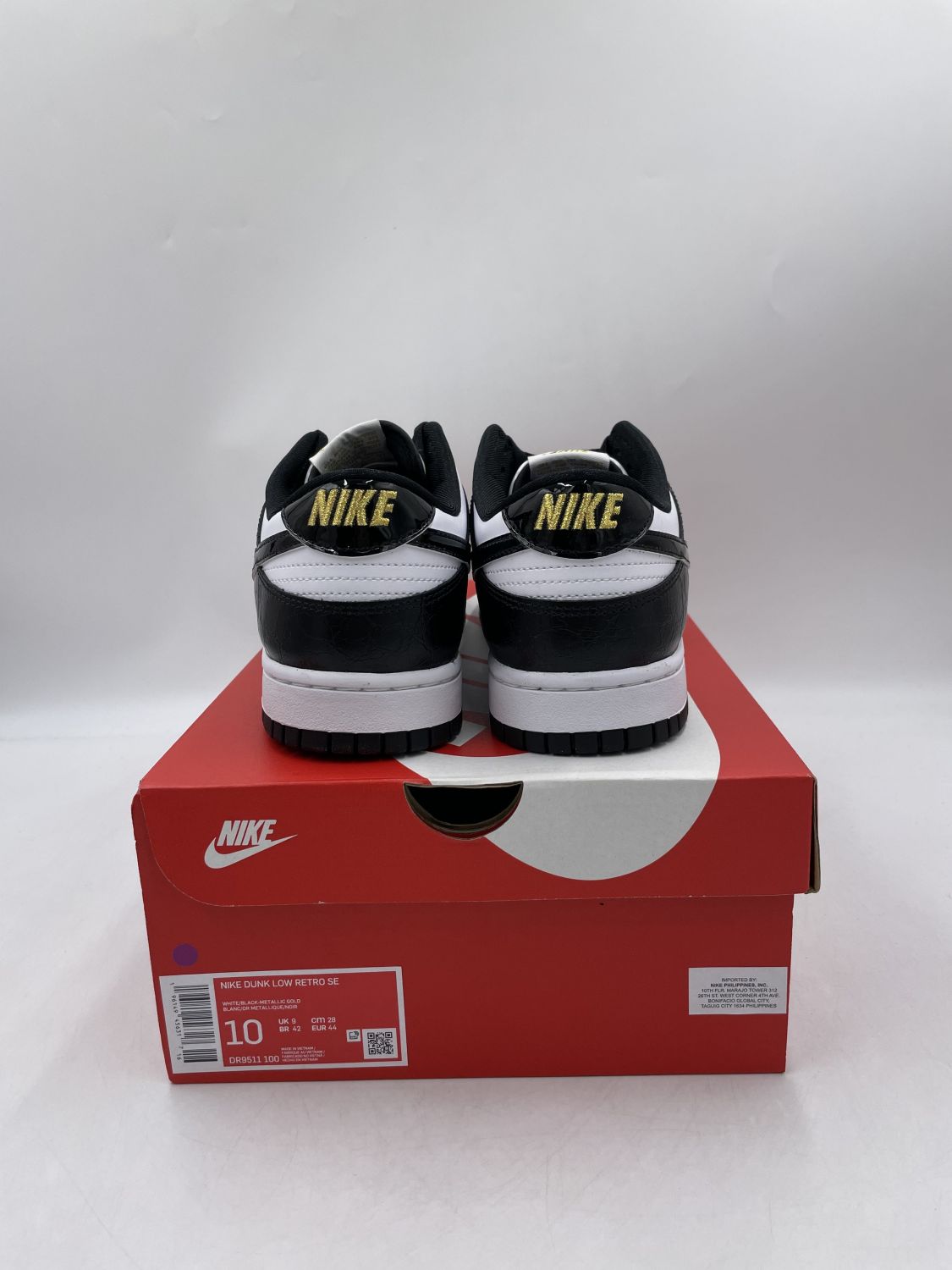 15871 - Nike Dunk Low SE World Champs Black White | Item Details ...