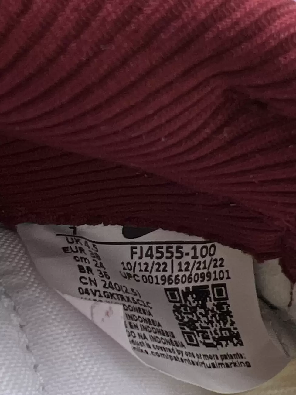 31475 - Nike Dunk Low PRM Vintage Team Red (Womens) | Item Details ...