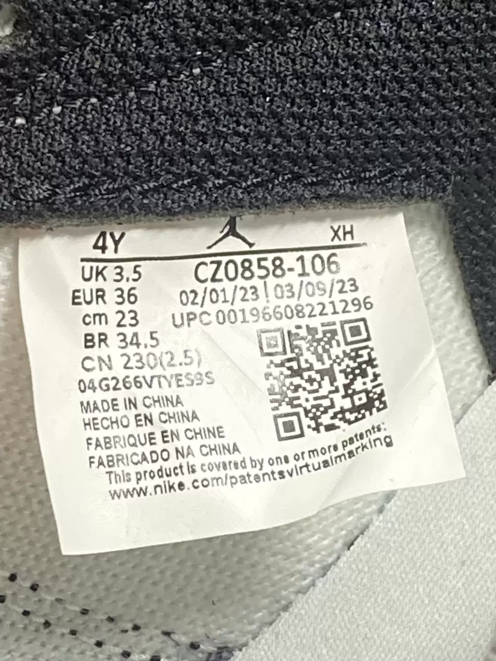 34115 - Jordan 1 Retro Low OG Black Toe (2023) (GS) | Item Details ...