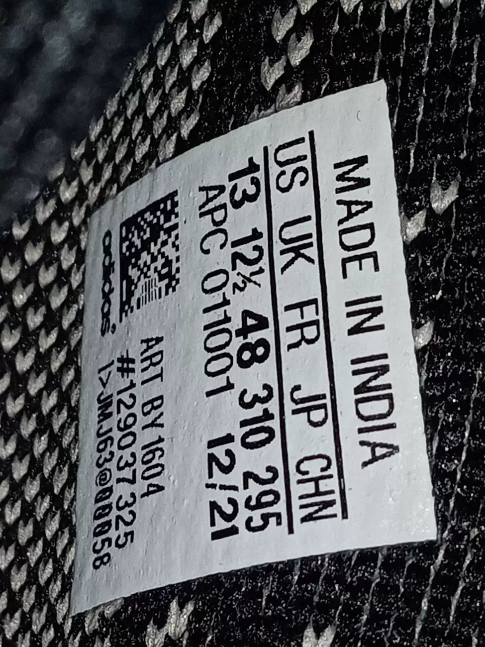 44898 - Adidas Yeezy Boost 350 V2 Core Black White (2016/2022) | Item ...