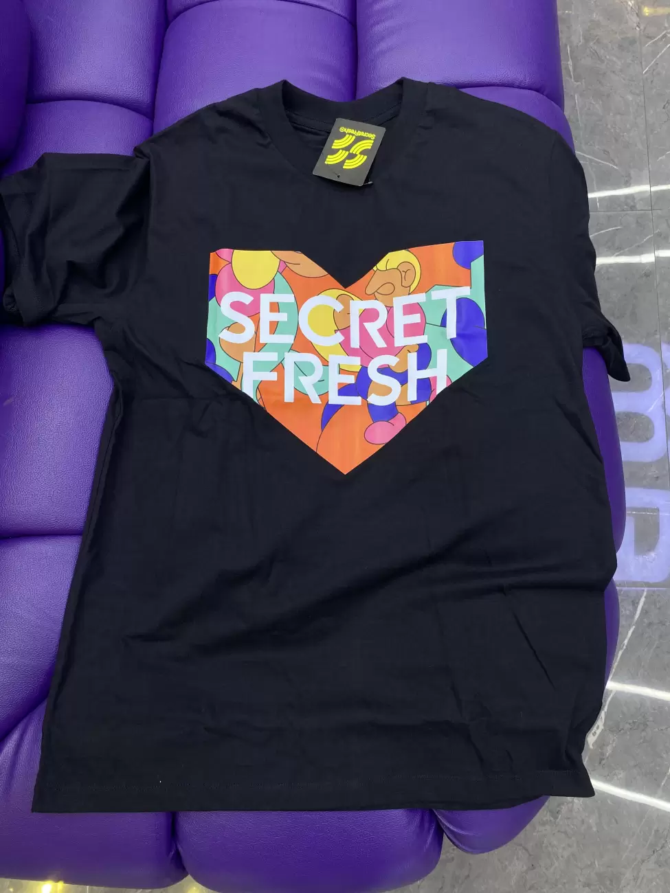 48450 - Secret Fresh Big Logo Colorful Black Tshirt | Item Details ...