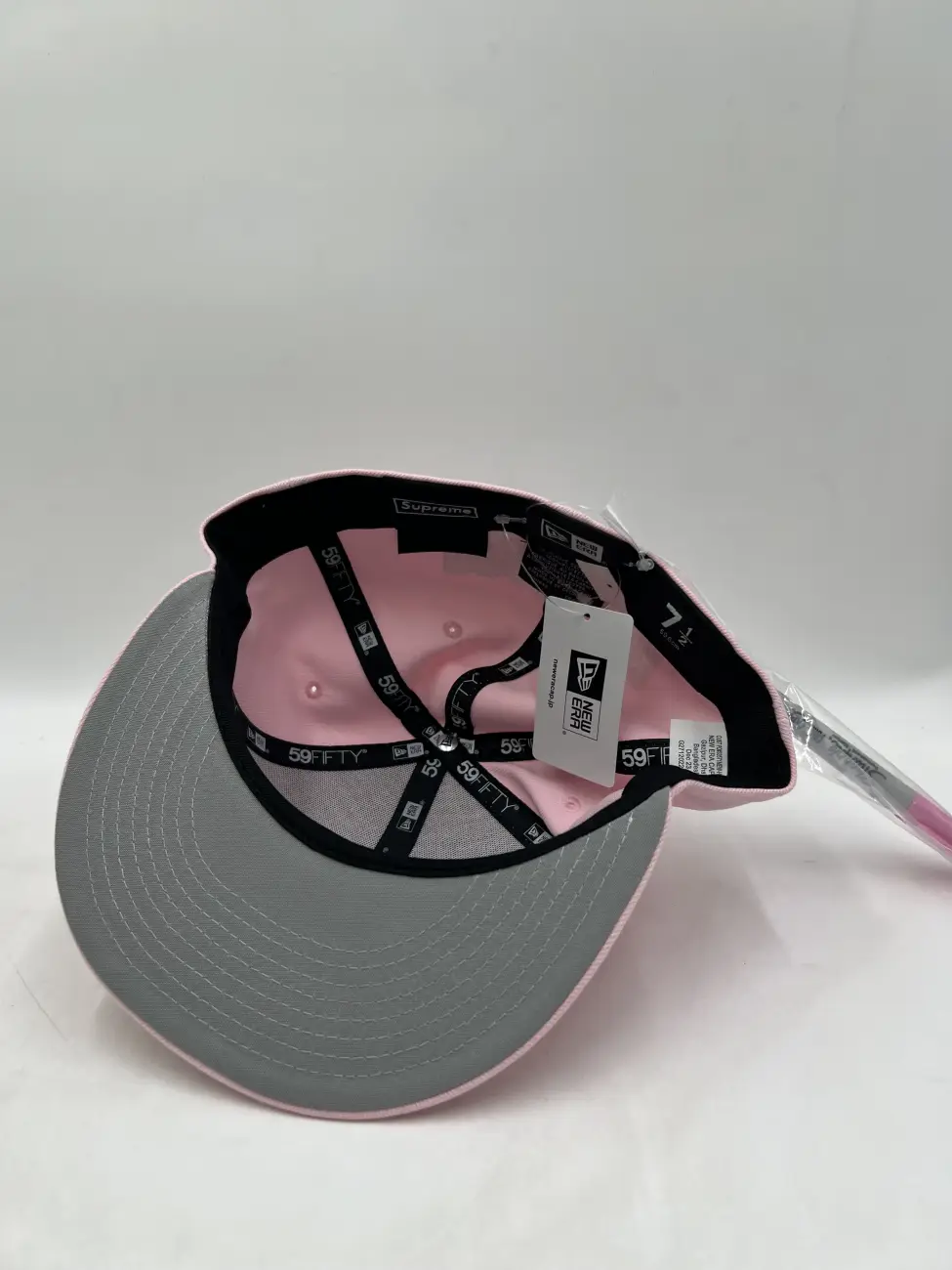 55243 - Supreme X New Era 59fifty Ss24 Light Pink Fitted Cap | Item ...