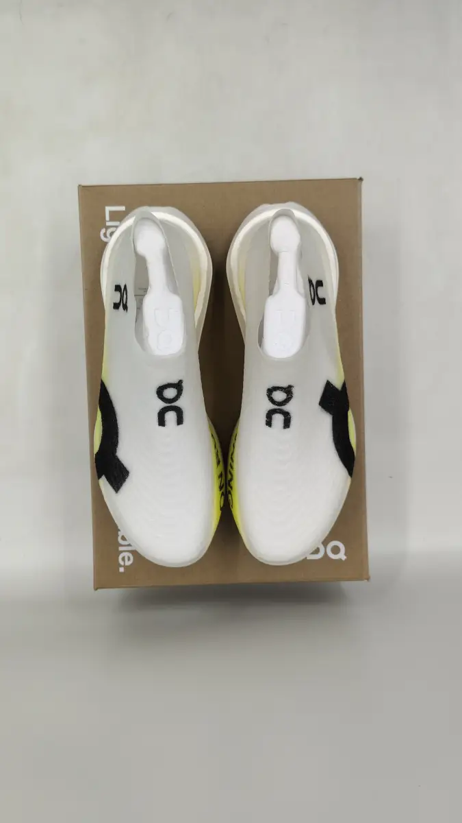 85485 - On Running Cloudboom Strike LS White Lime | Item Details ...